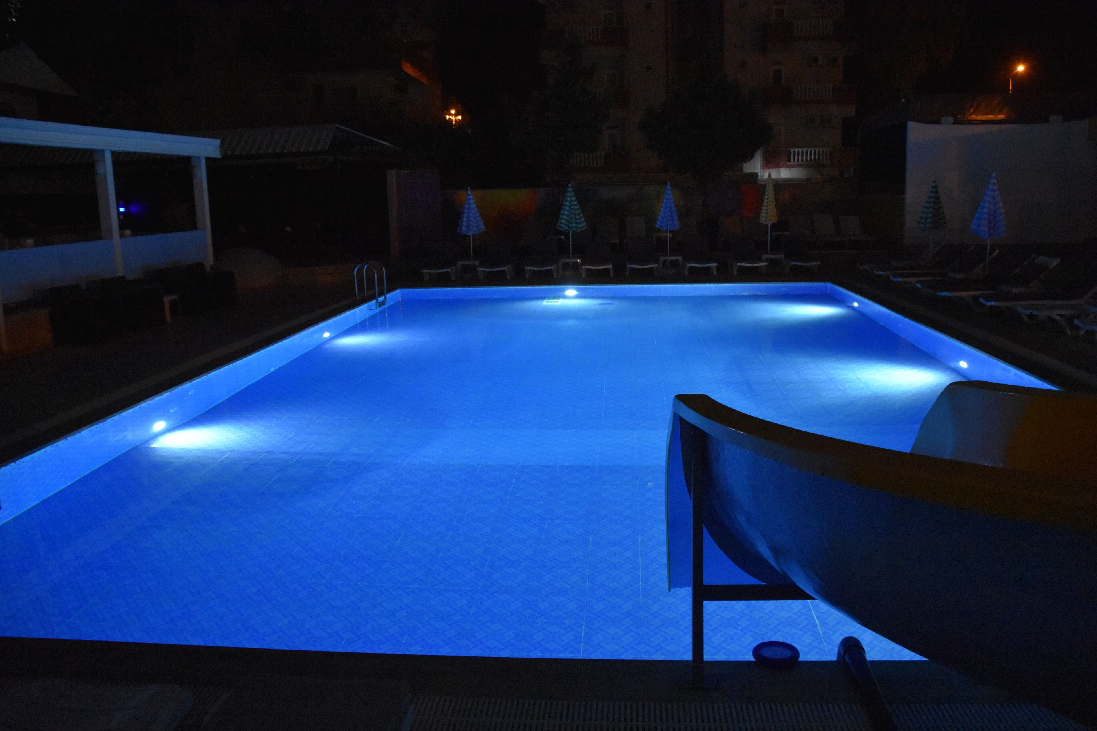 Vi̇va Beach Hotel - Mahmutlar