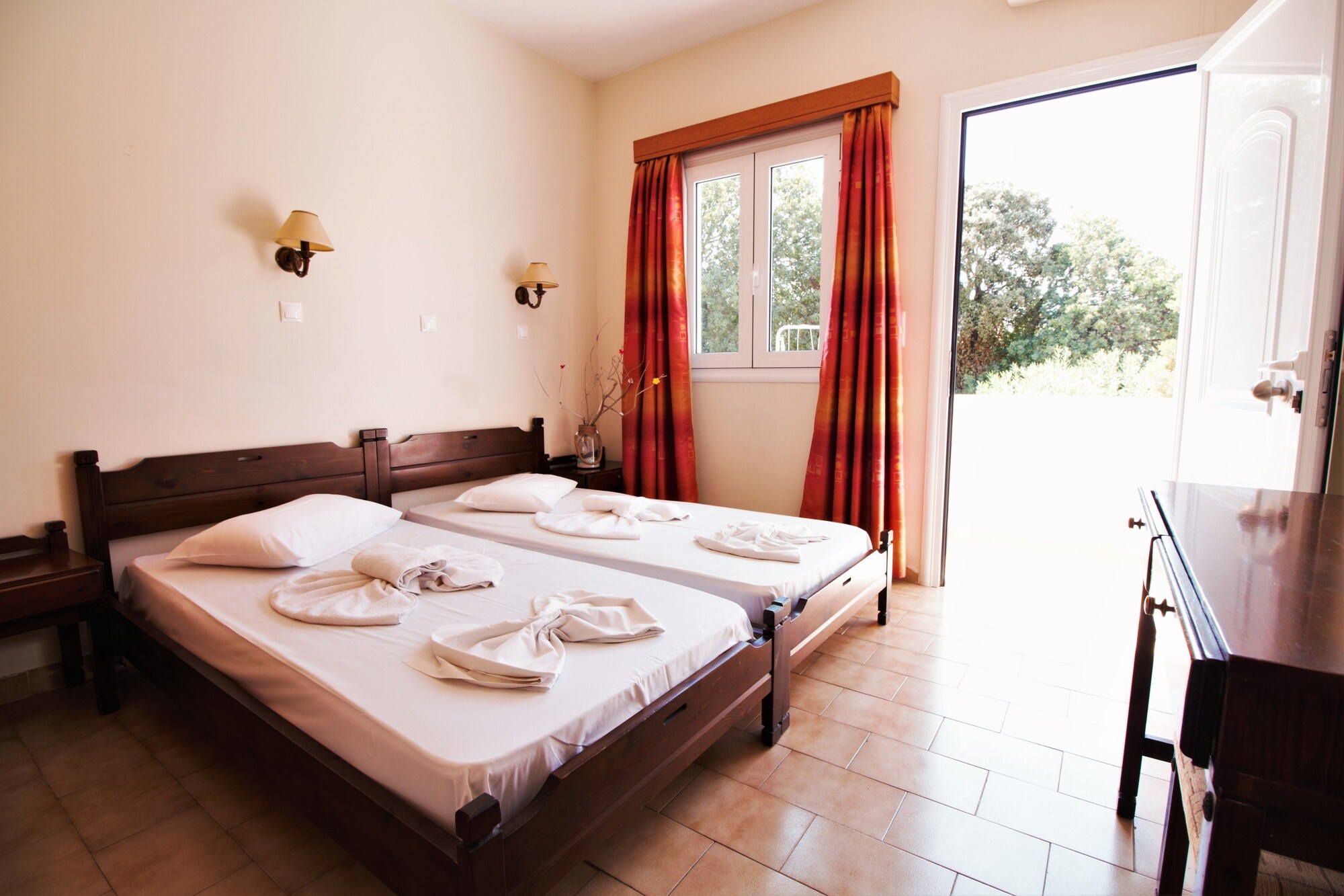 Ampavris Family Apartments - Kos