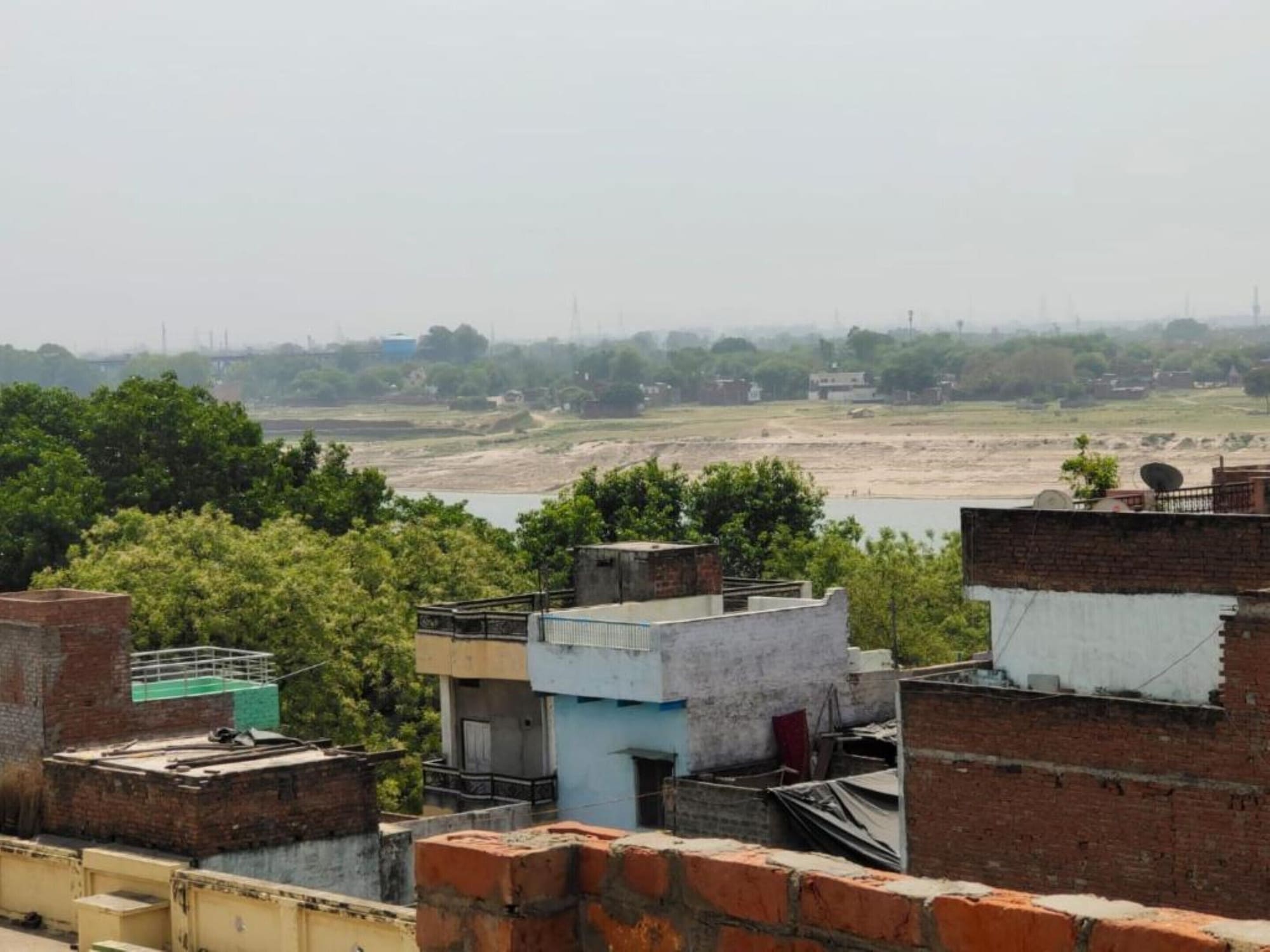 Goroomgo Bhagwaan Das Varanasi - Varanasi