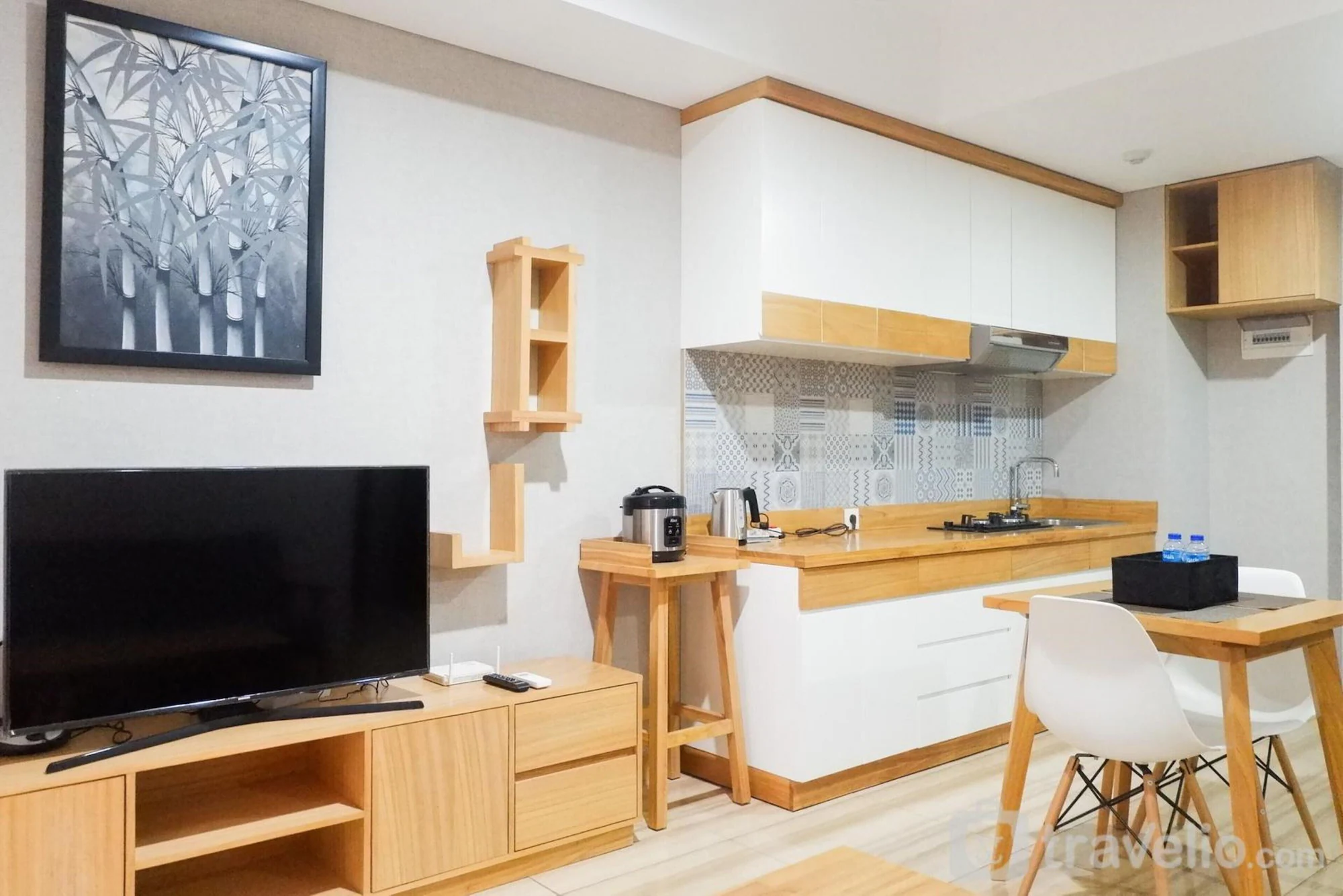 Apartemen Grand Sungkono Lagoon Venetian. - Surabaya