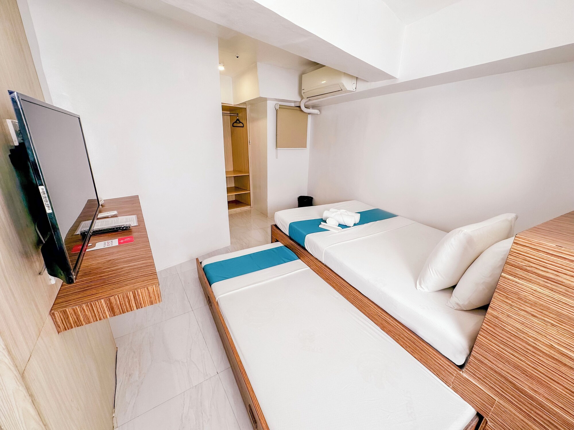 Circuit Hostel Makati - Makati