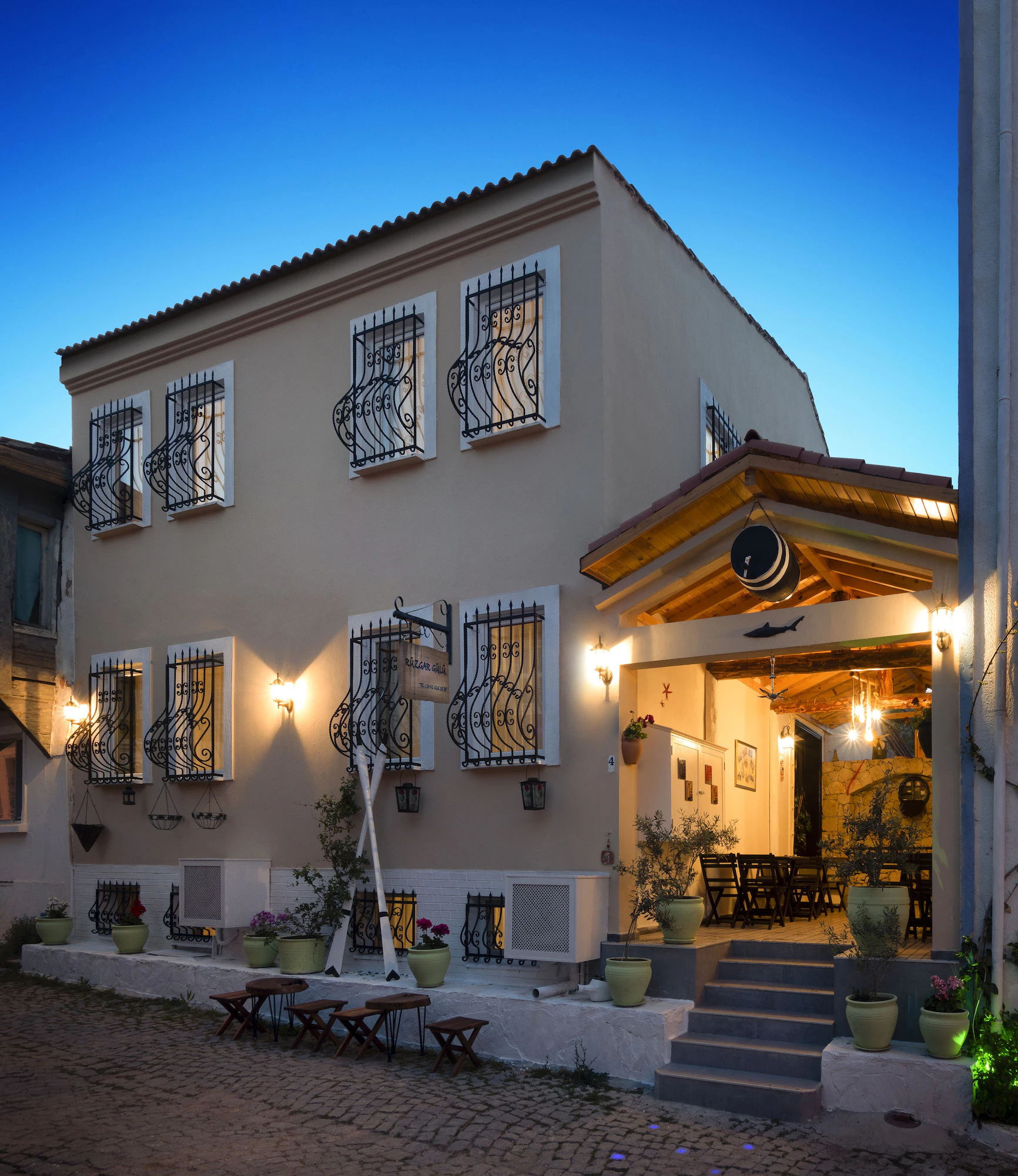 Rüzgargülü Otel - Geyikli