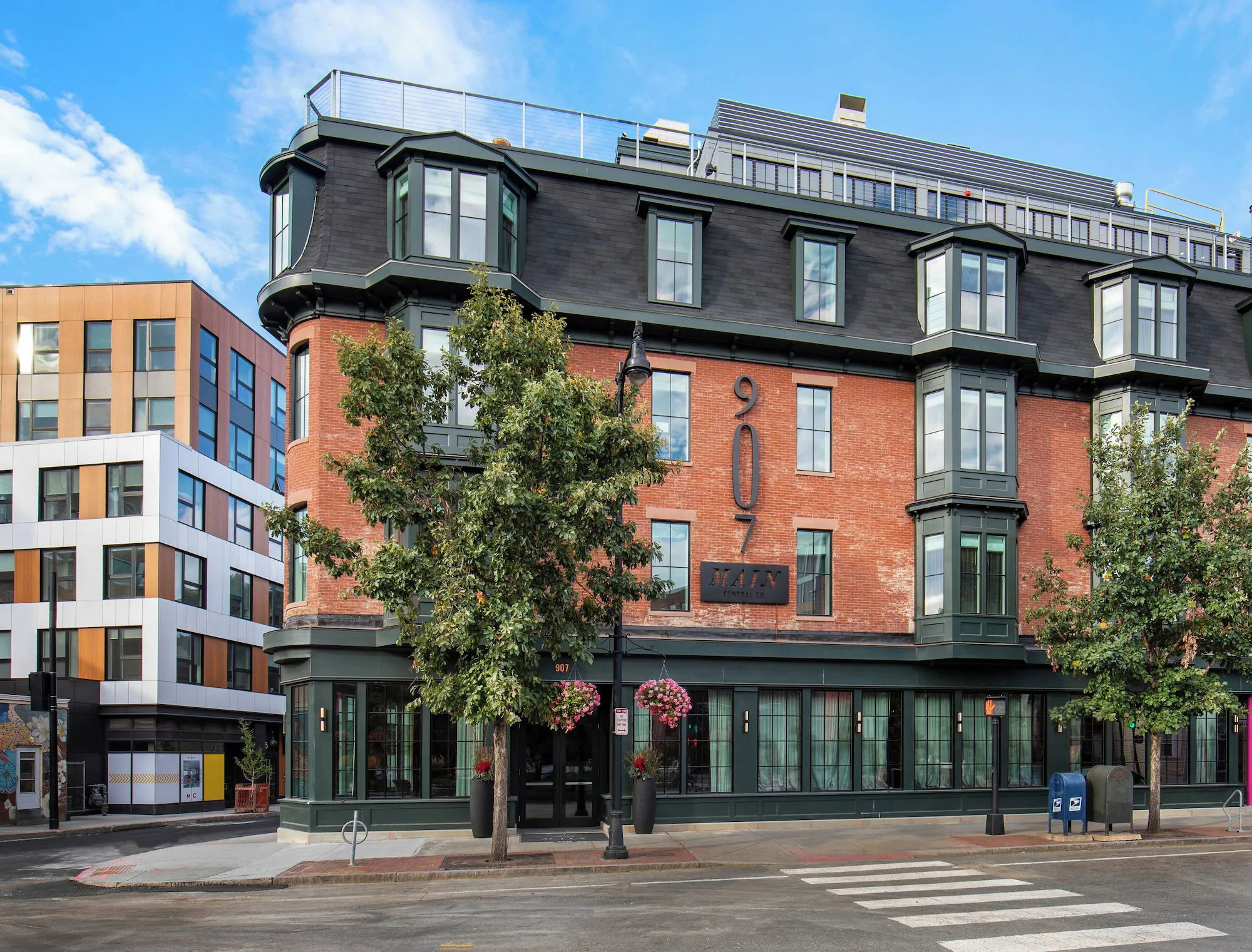 Lark Hotels 907 Main - Cambridge, MA