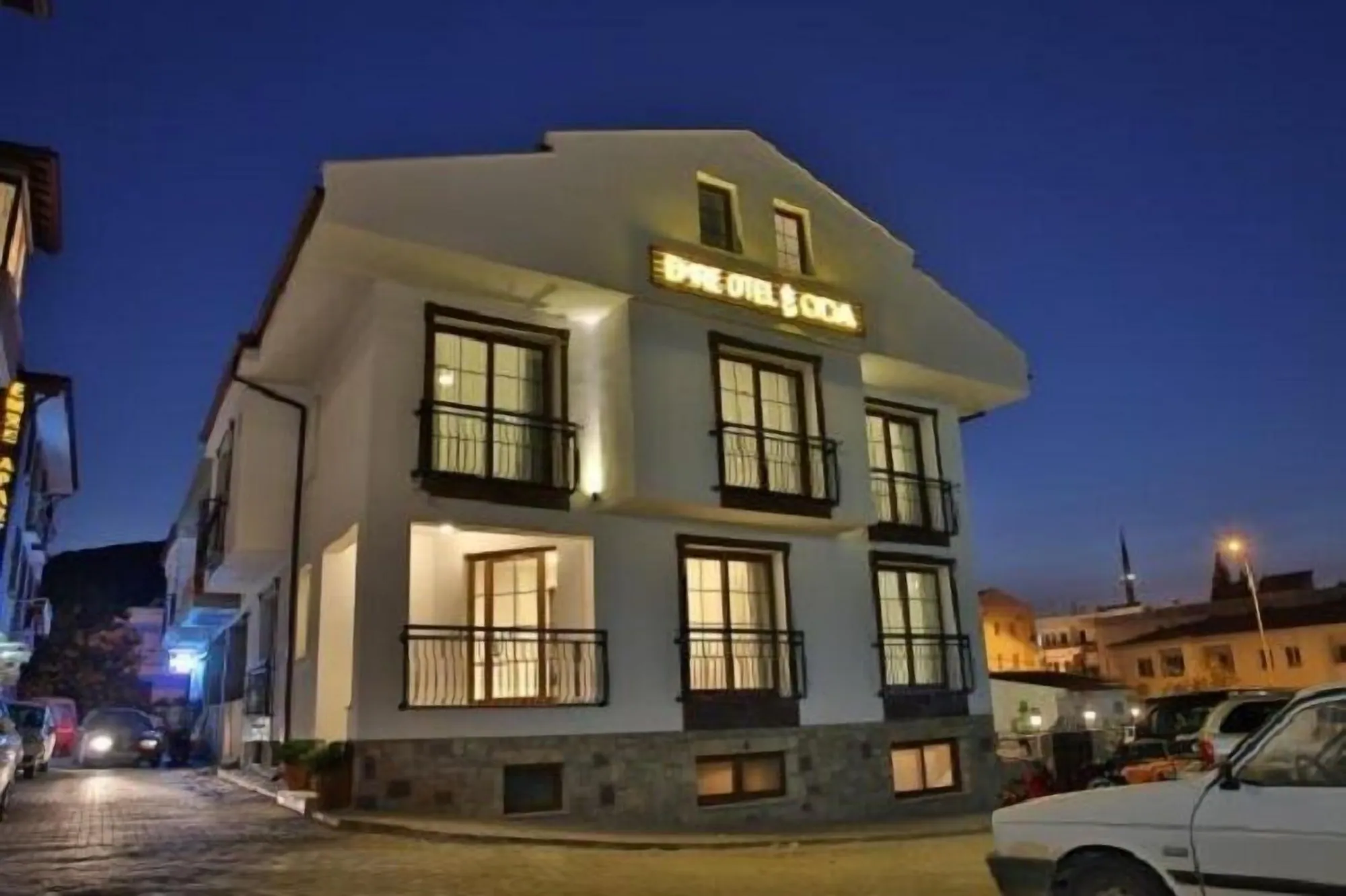 Emre Hotel 10 Oda - Datça
