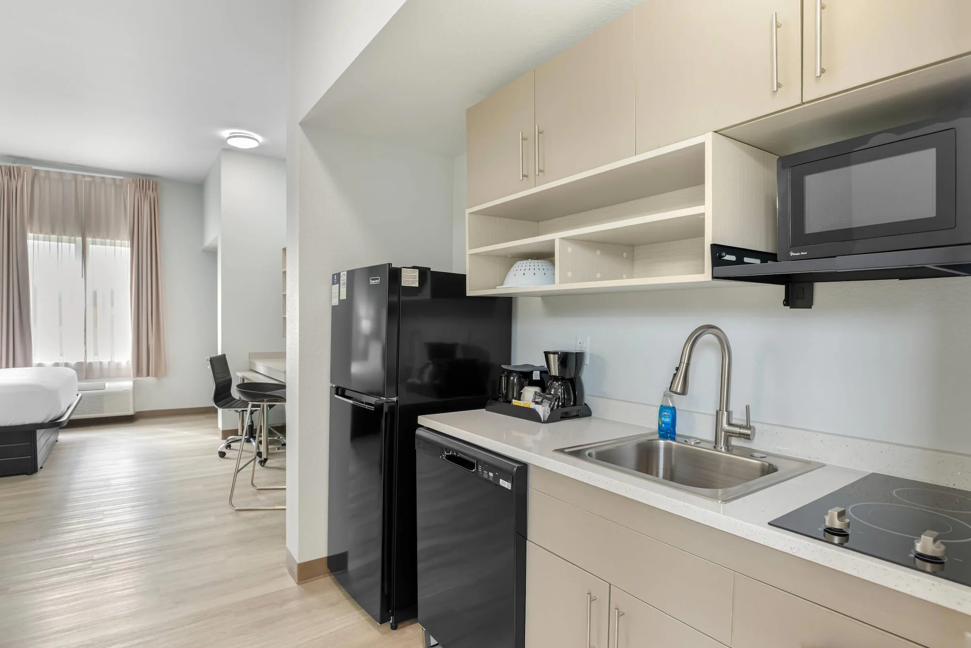 Mainstay Suites Chesapeake - Greenbrier - Chesapeake, VA