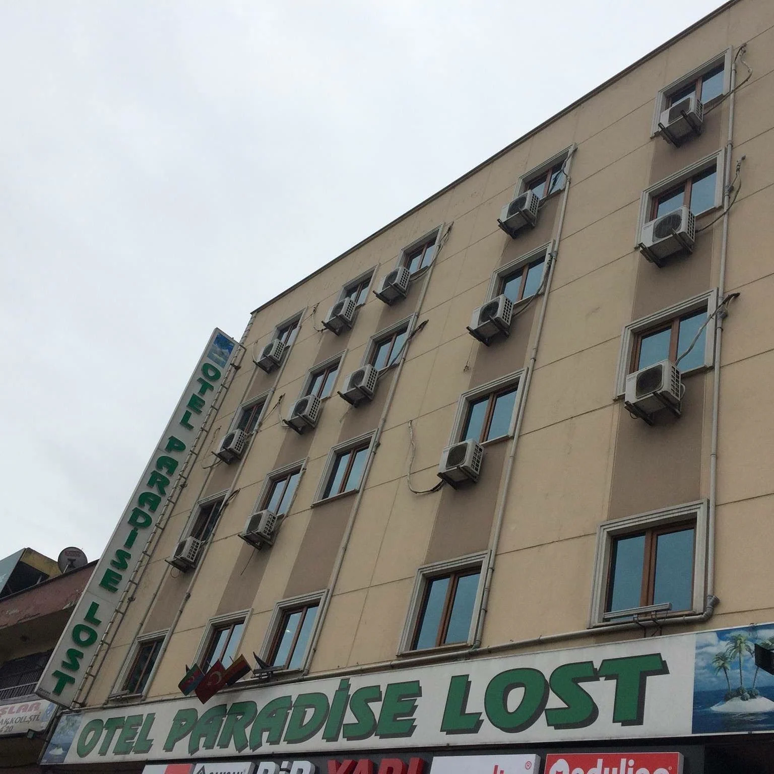 Paradıse Lost Otel - Трабзон