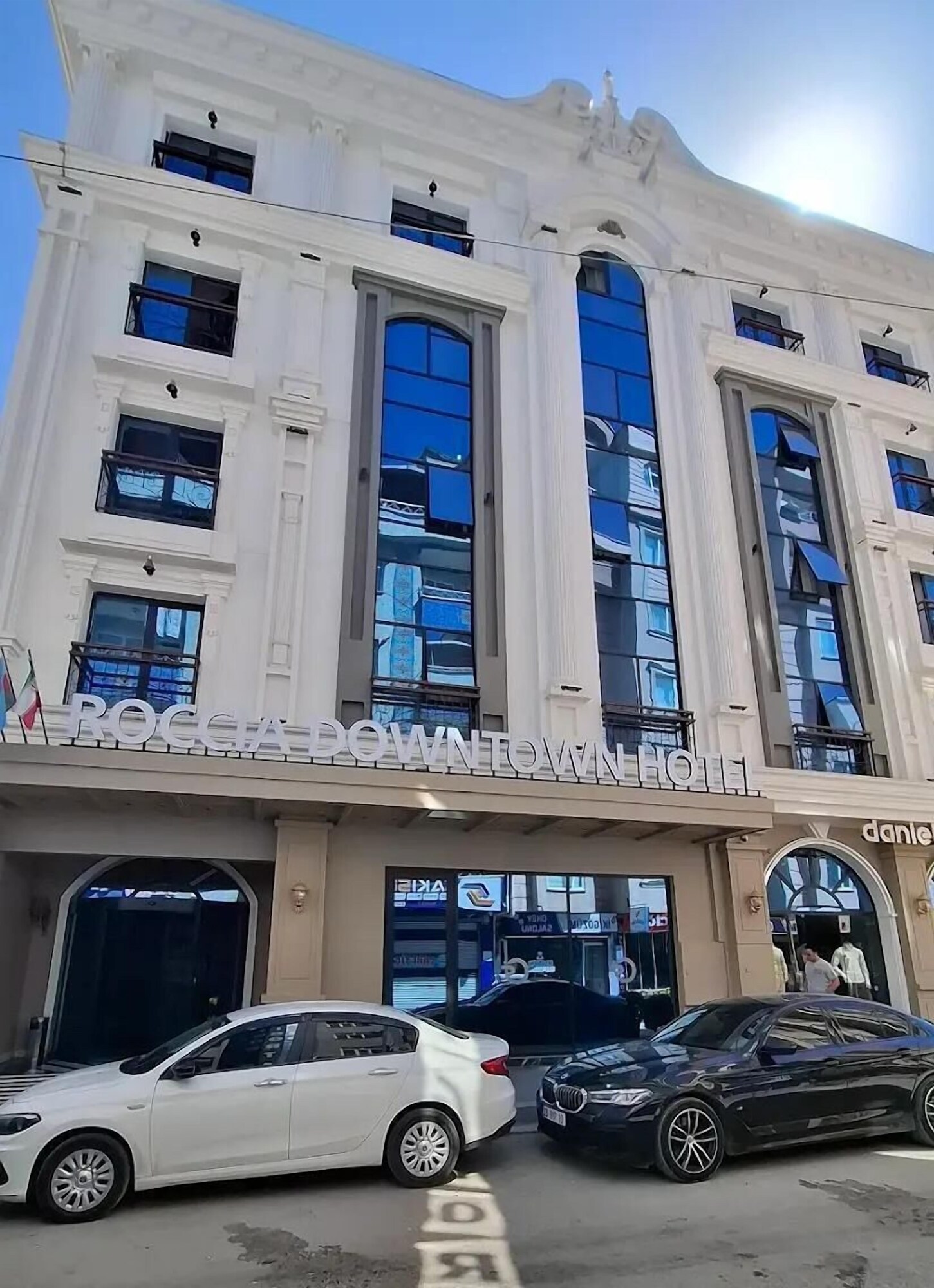 Roccia Downtown Otel - Van