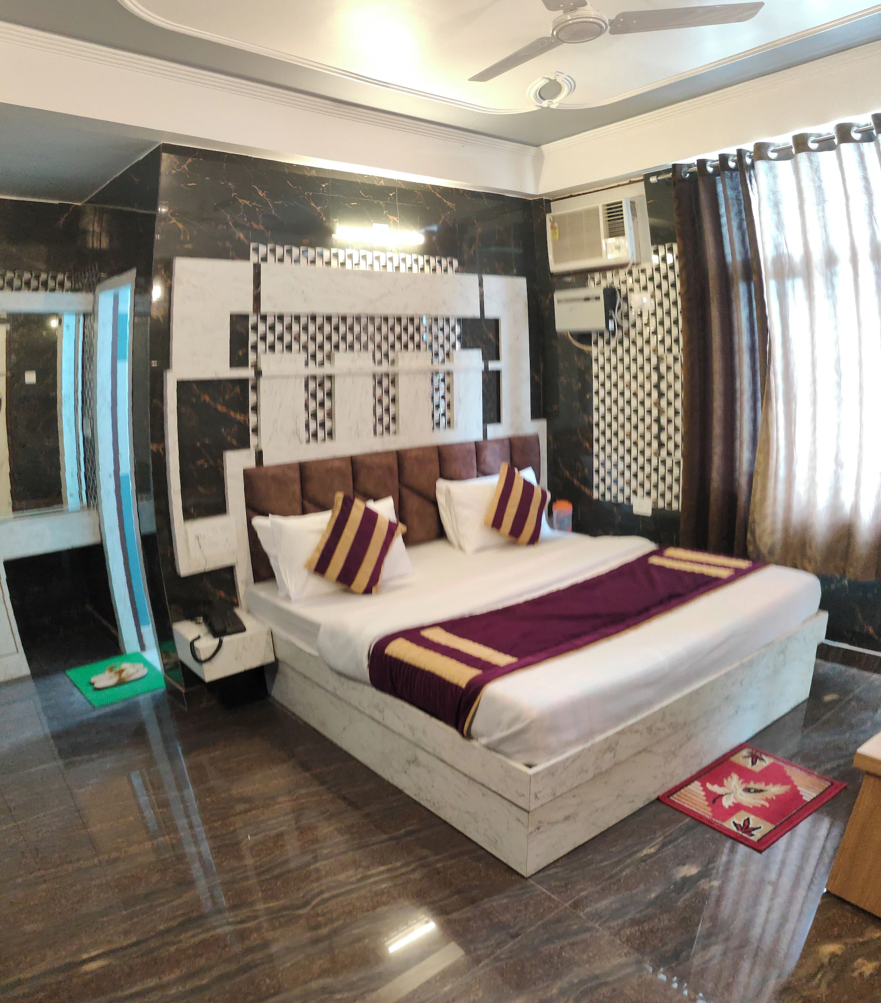 Hotel Sunshine - Katra