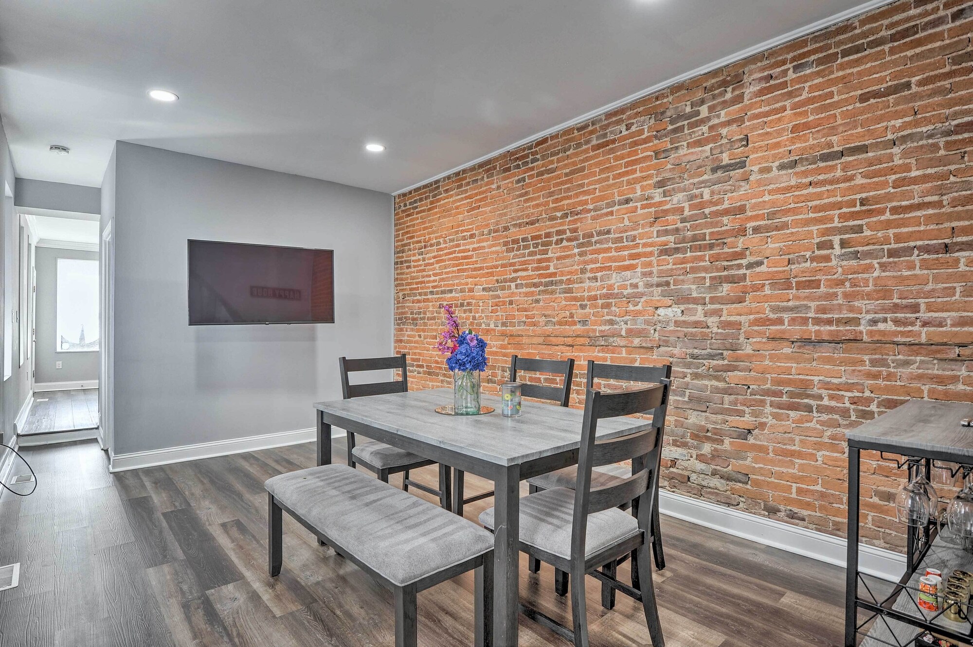 Baltimore Abode, Walk To Cross Street Market! - Baltimore, MD