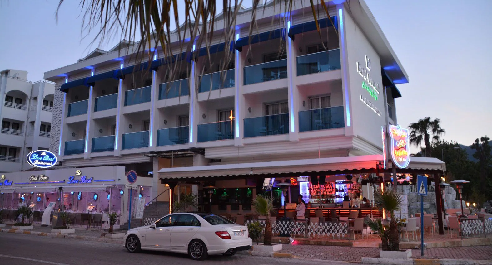 Hotel Devamlı - Marmaris