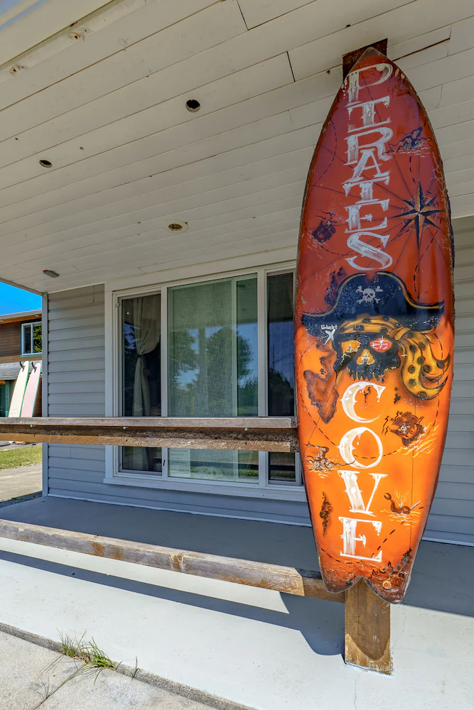 Pirates Cove - Ucluelet