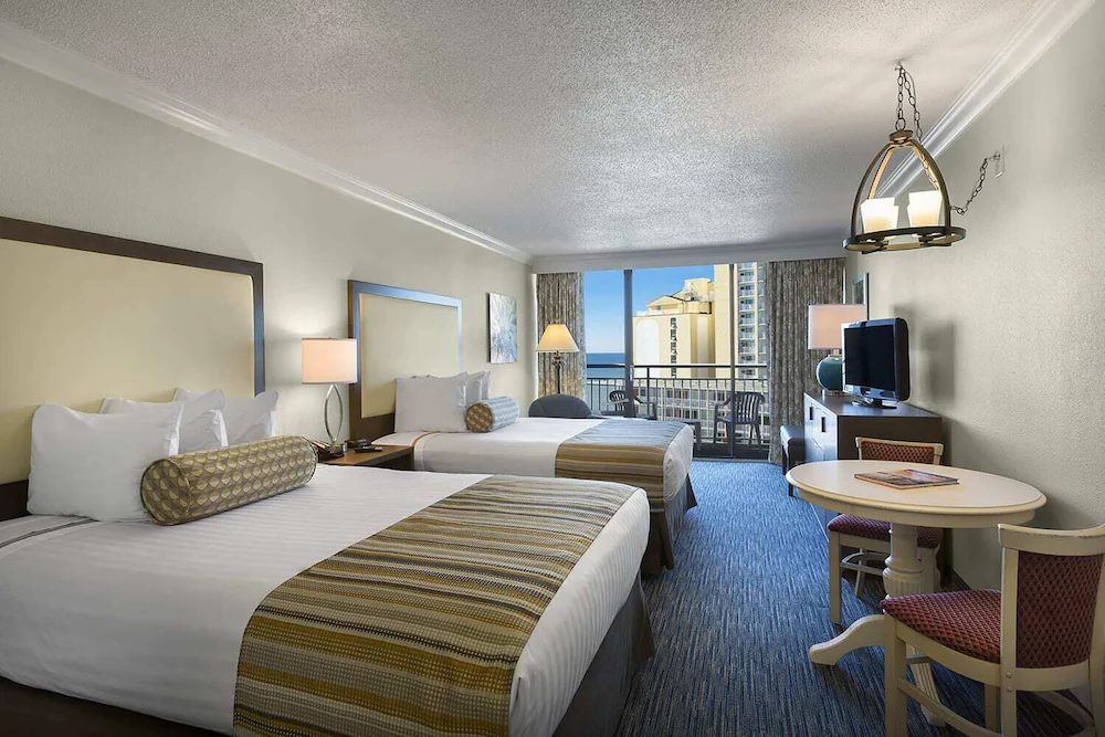 Room With Partial Ocean Views In South Myrtle Beach - Full Access To Amenities! - Myrtle Beach, SC