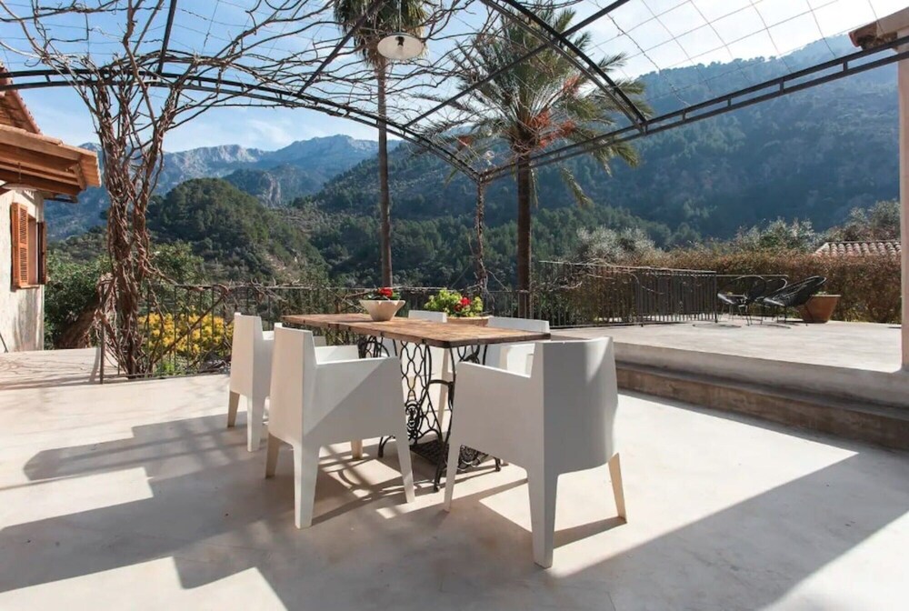 Holiday Home Can Garí With Mountain View, Pool, Terraces & Wi-fi - Sóller