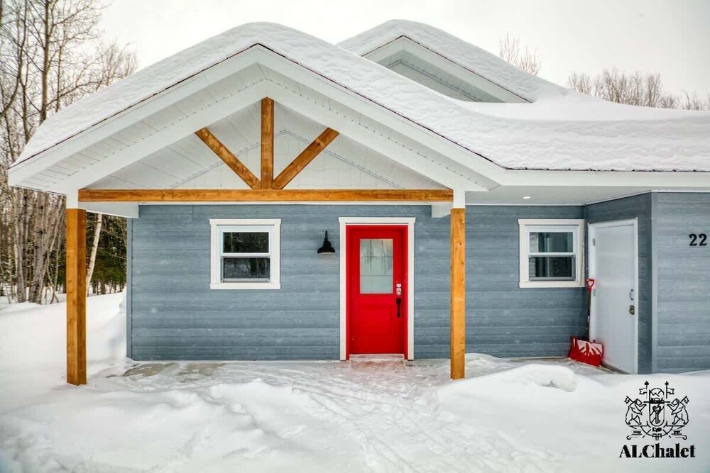 Le Loonix- Chalet Familiale Avec Spa - Baie-Saint-Paul, QC