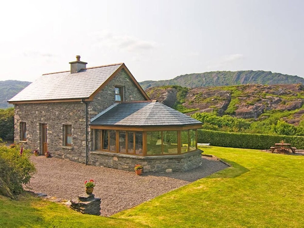 Pate's Cottage, Glengarriff, West Cork - Bantry