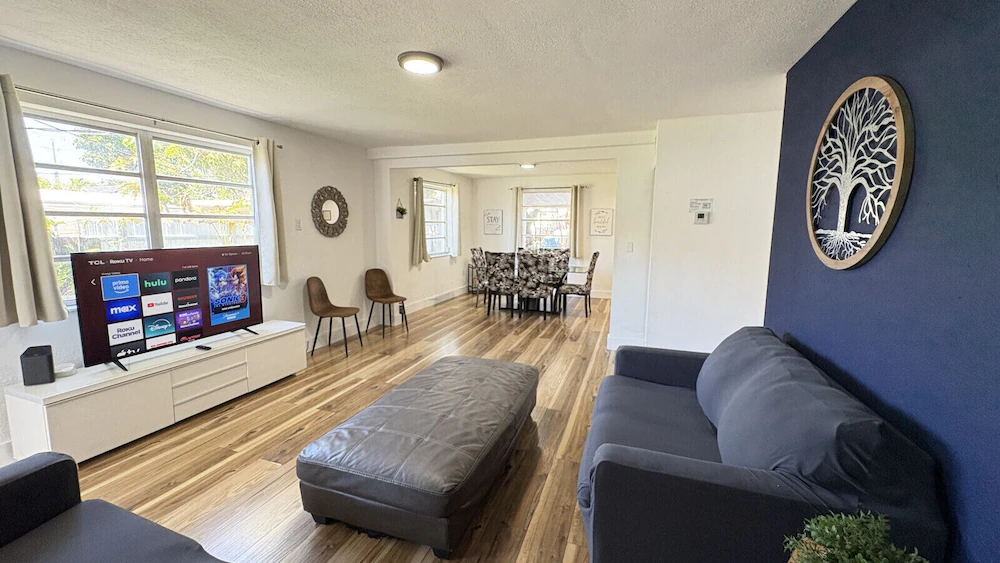 Lively Home Near Downtown, Stadium, Wynwood - Miami