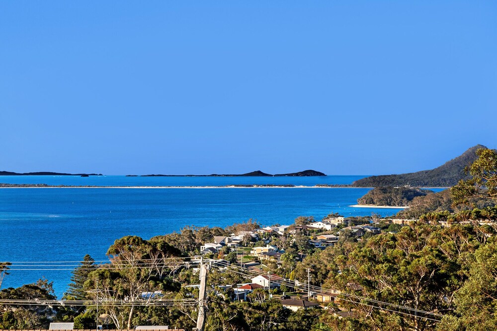 Pacific Waters - Unbeatable Views Of Port Stephens - Nelson Bay