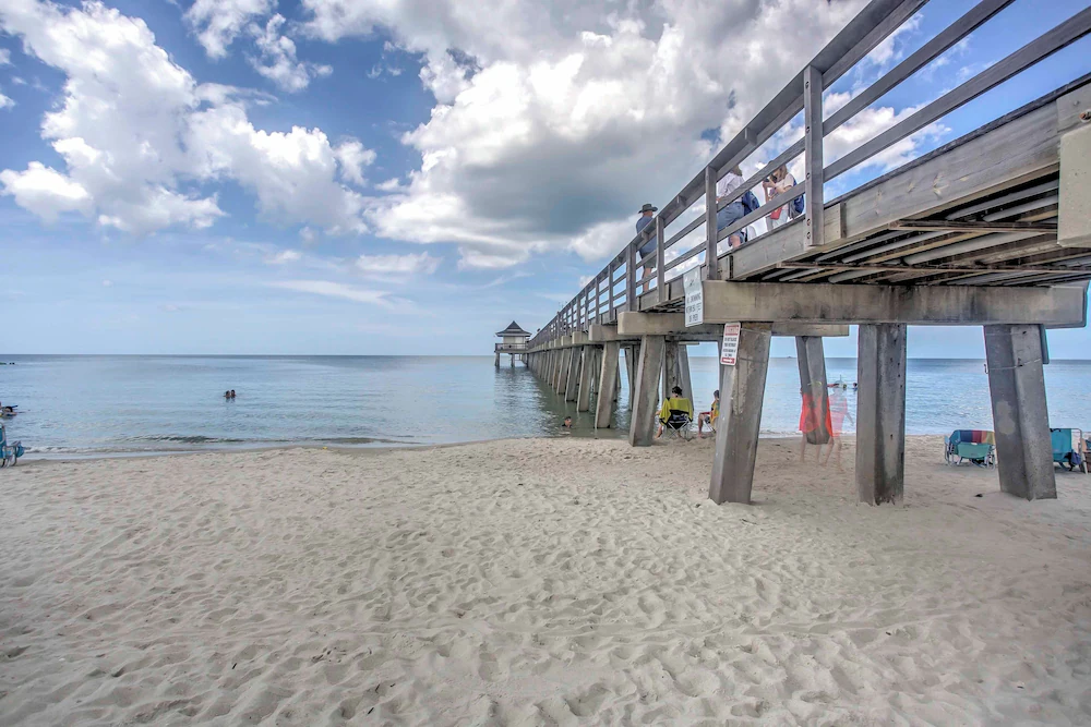 Upscale Naples Condo W/ Pool Access: Walk To Pier! - Naples, FL