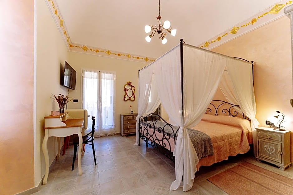 Come Nelle Favole The Classic B&b - Ceriale