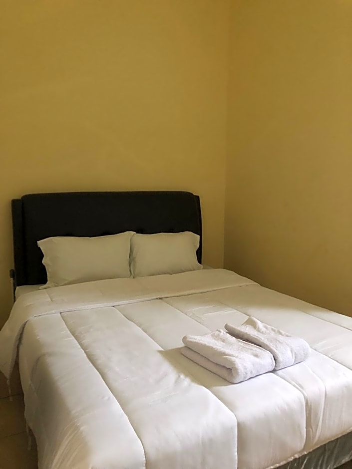 Homestay Mulia Syariah Borobudur Magelang Mitra Reddoorz - Borobudur