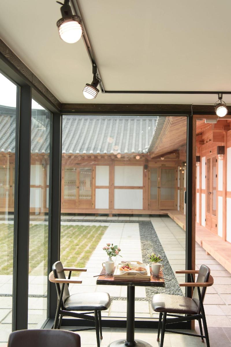 Gyeongju Hwarangroo - Gyeongju-si