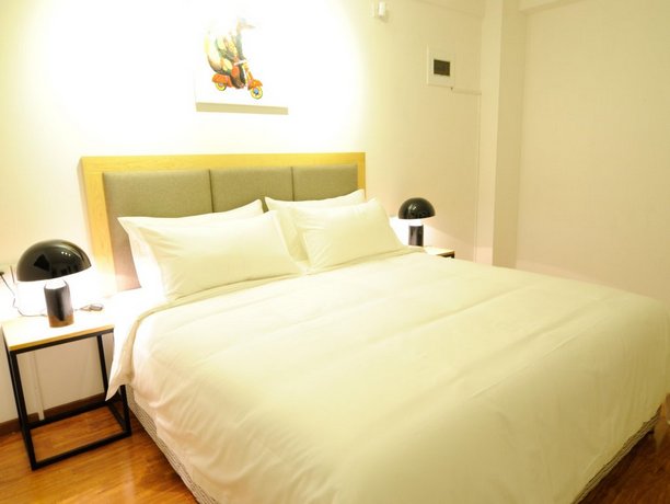 Zishu Dushi Hostel (Chongqing Fortune Center) - Chongqing