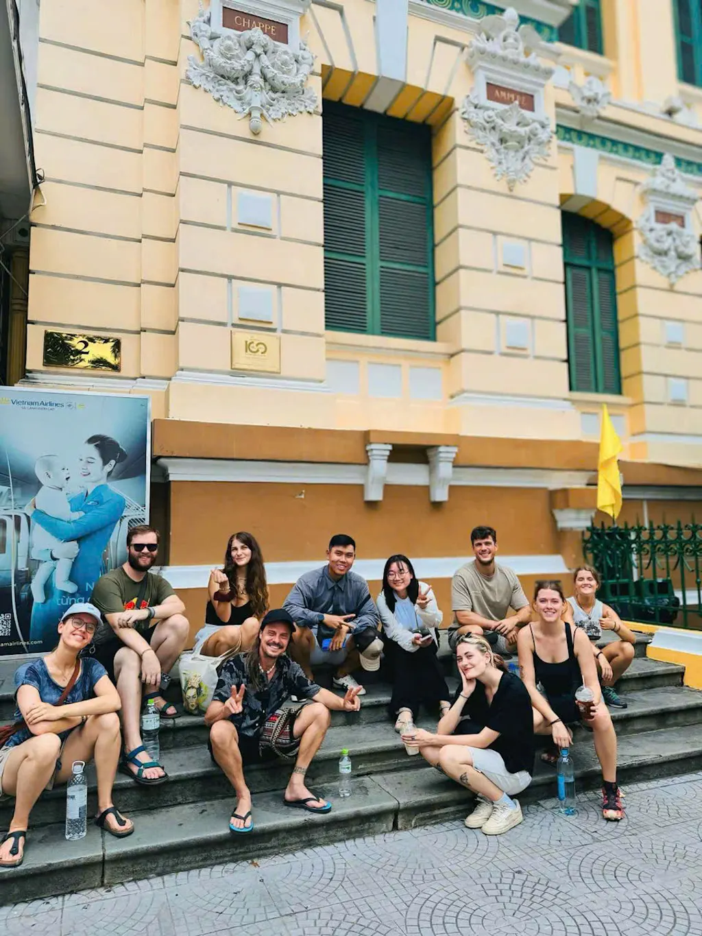 Saigon Authentic Alley Hostel - Local Vibes, City Tours, Cooking Dinner, Evening Streetfood, Free Menu Breakfast, Gym & Rooftop Billiards - Ho Chi Minh City