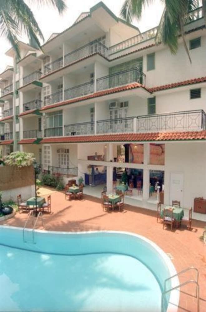 Royal Heritage Resort Goa Poolside Stay With Balcony - 3min To Calangute Beach - Goa
