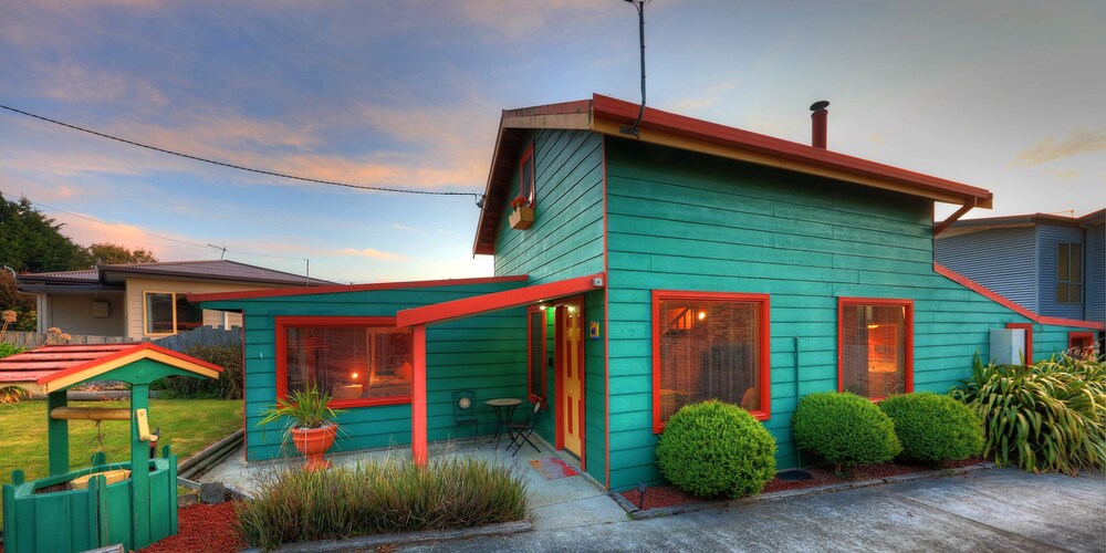 Rosebank Cottage Collection - Tasmania
