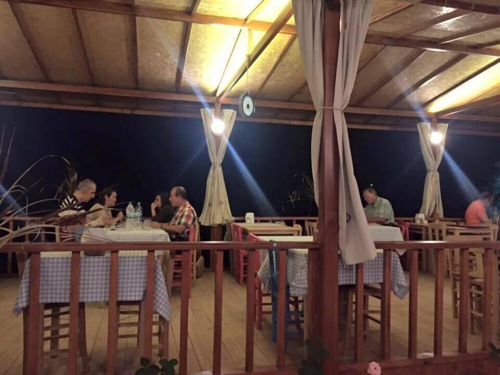 Turkuaz Koy Otel - Finike