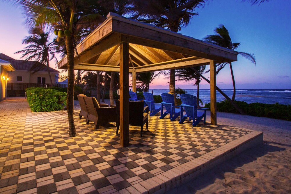 Coconut Beach By Grand Cayman Villas - Cayman Islands
