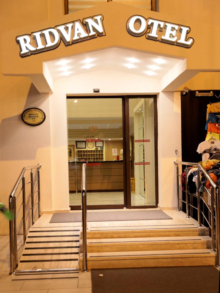 Rıdvan Hotel - Çeşme