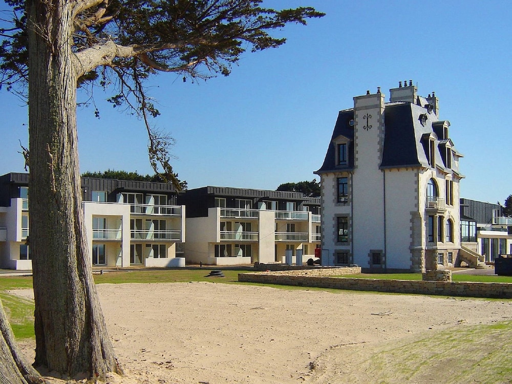 Apartment In Plougasnou With Stunning Sea Views - Plougasnou