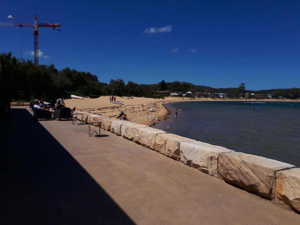 Ettalong Beach Motel - Woy Woy