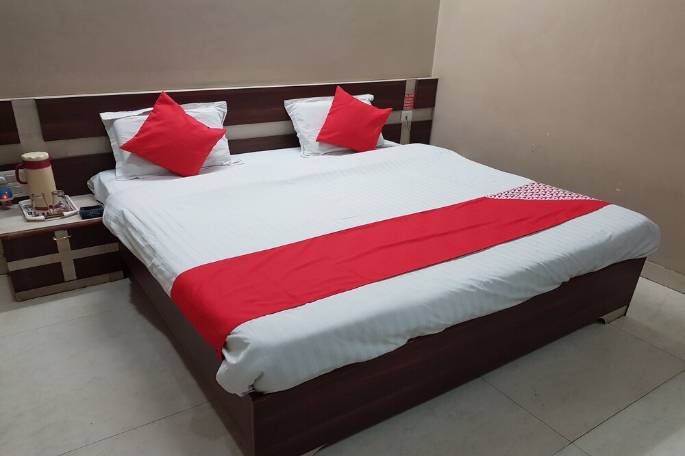 Hotel Anand - Jhansi