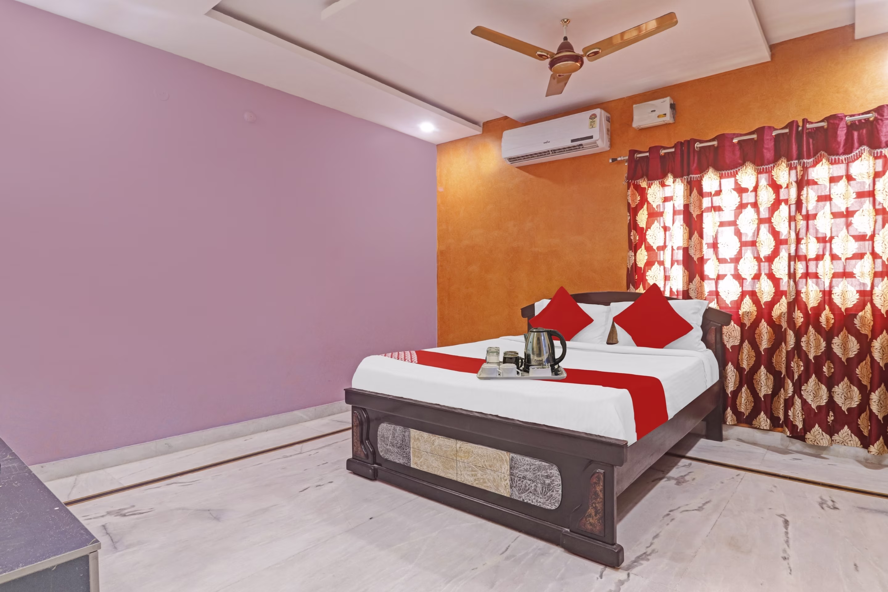 Oyo Royal Stay Near Mantra Mall - Hyderabad