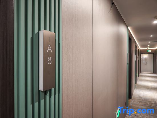 Amber Youth Hostel (Hangzhou West Lake Lakeside Park Ding'an Road Subway Station Branch) - Hangzhou