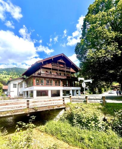 Hotel Garni Königslinde - Wandern, Radeln, Skifahren & Genießen - Bayrischzell