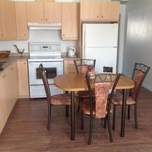 Les Appartement 4 Saisons Des Iles - Alma, QC, Canada