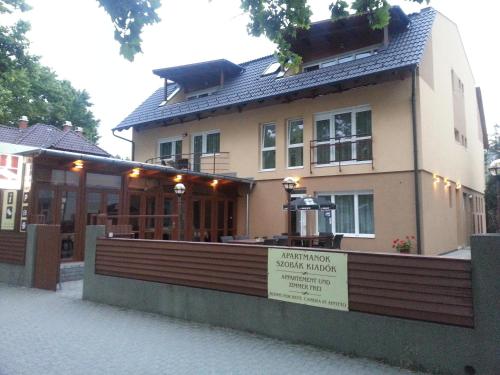 ÁDám Apartmanház - Siófok