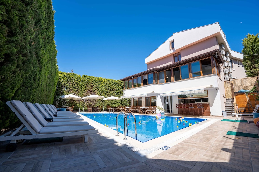 Giritlioglu Butik Hotel - Ayvalık